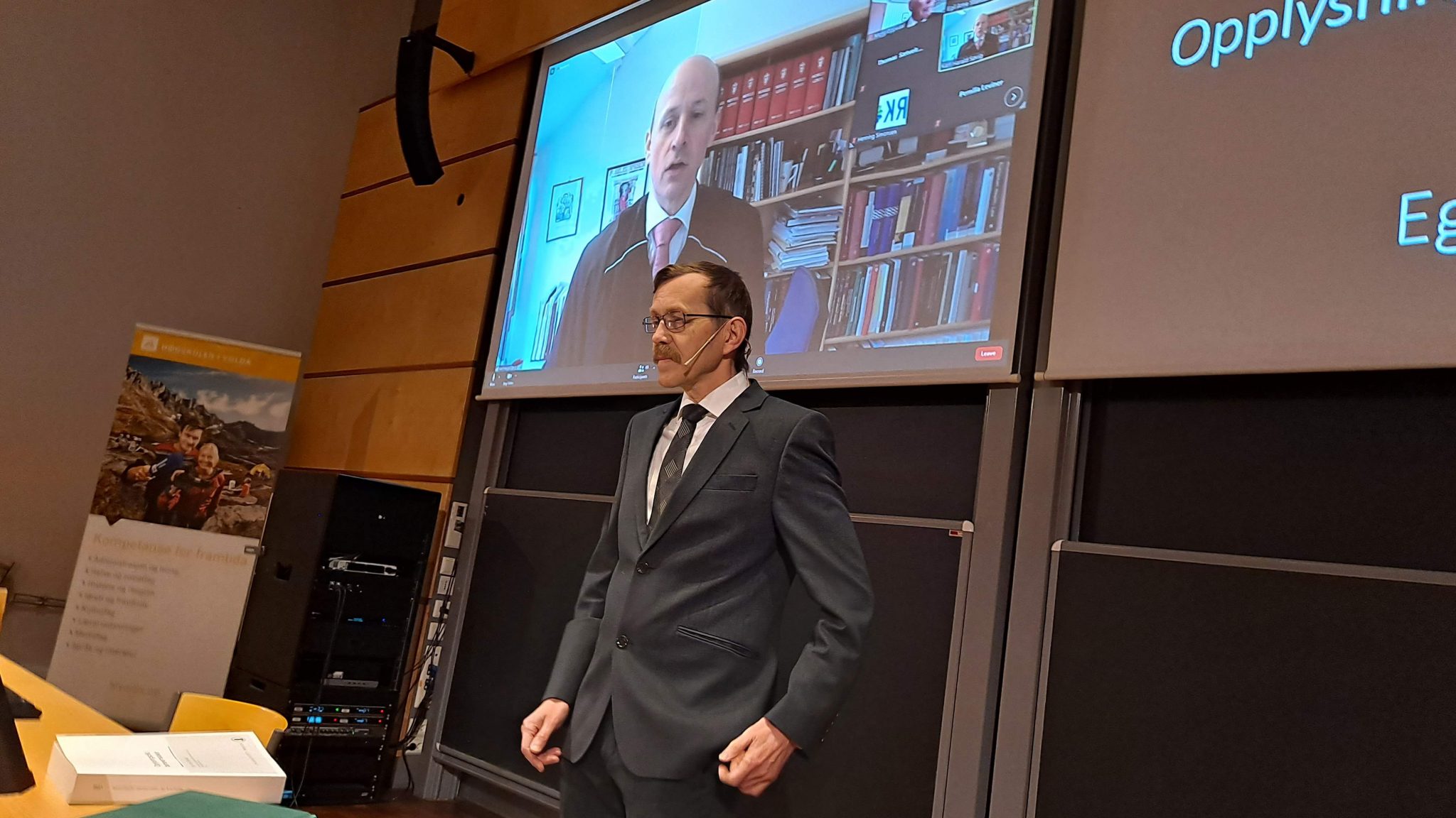 Helsing til doktorand Egil Arne Standal – Johann Roppens rektorblogg